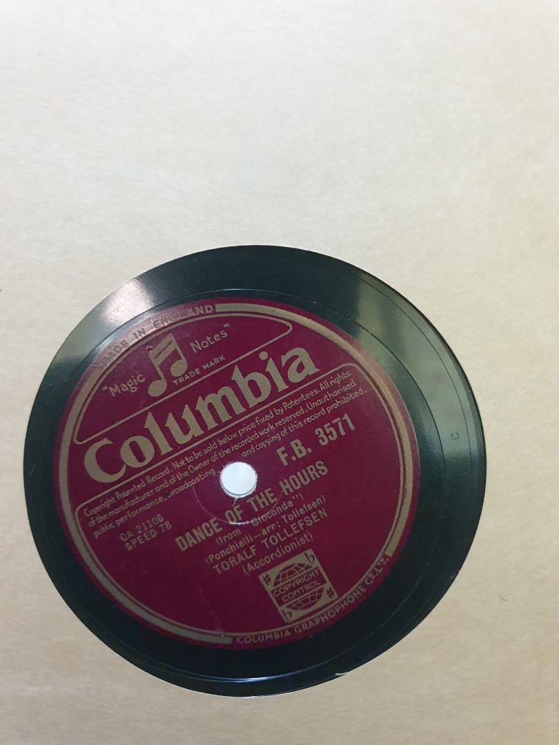 78rpm Shellac Record, Hobbies & Toys, Music & Media, Vinyls on Carousell