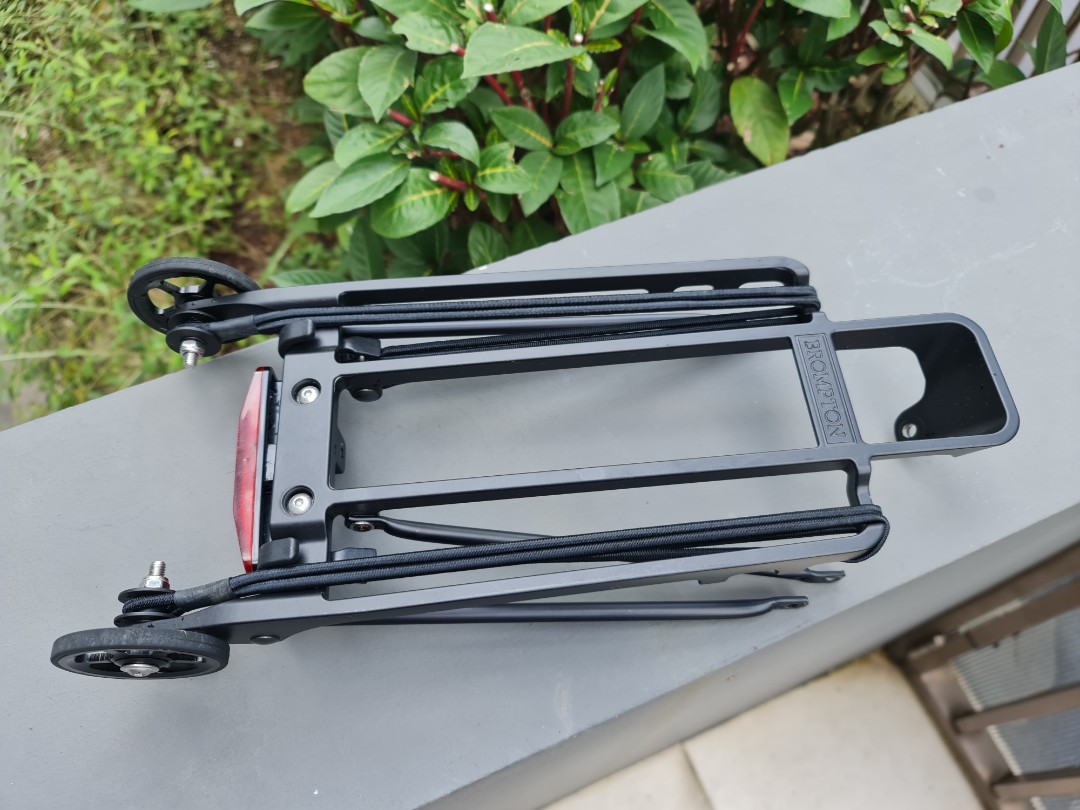 Brompton Original Rack with Ez Wheels, Sports Equipment, Bicycles ...