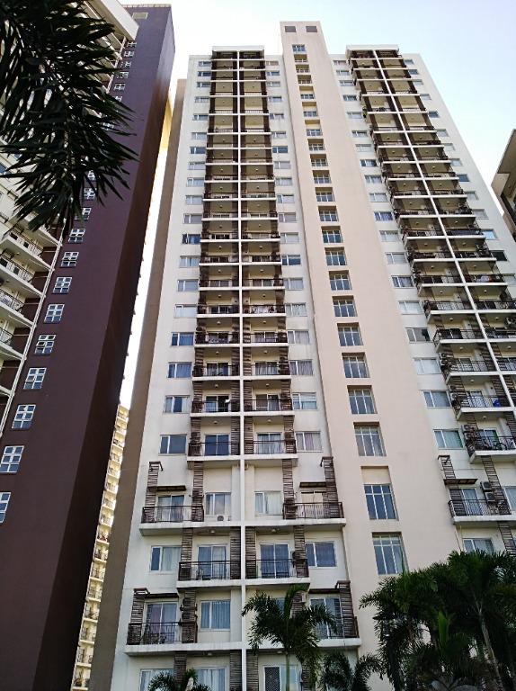 Circulo Verde Condo fully fitted with Parking with Balcony One of a ...