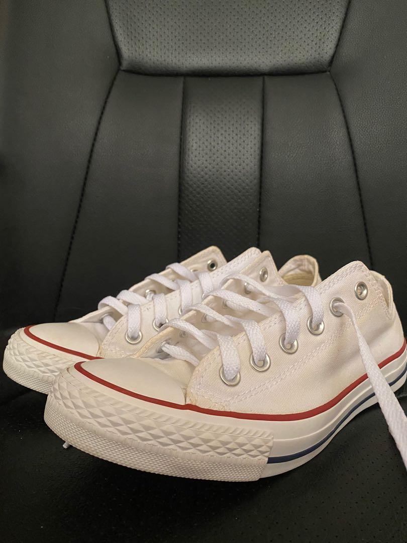 Converse low cut chunks, Men's Fashion, Footwear, Sneakers on Carousell