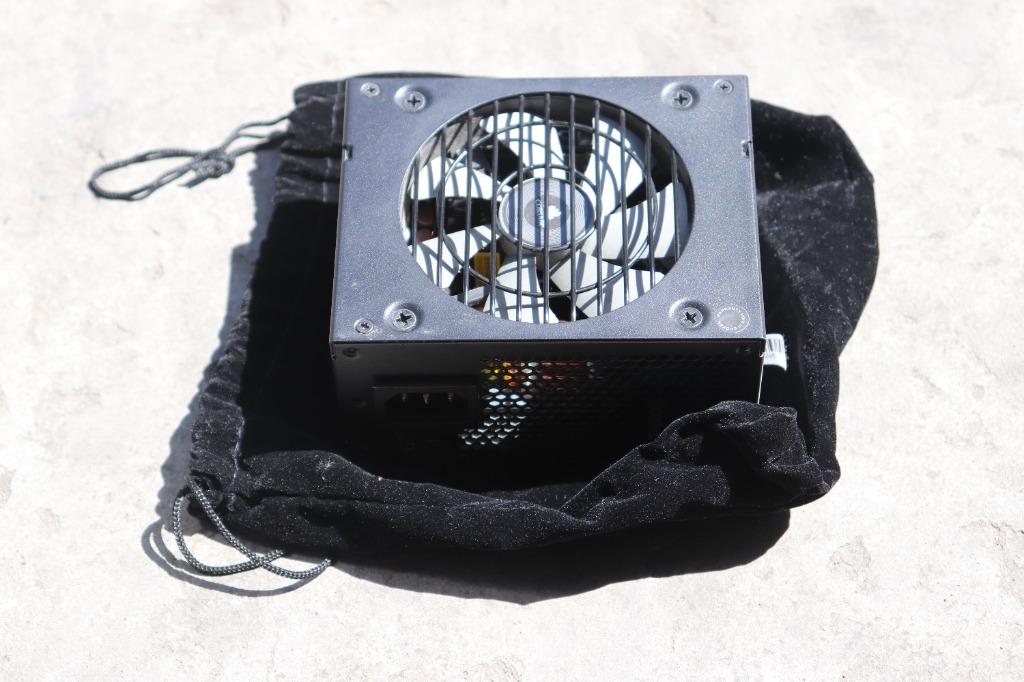 Corsair SF Series SF600 600 Watts Fully Modular Power Supply (80+ Gold Certified), Computers ...