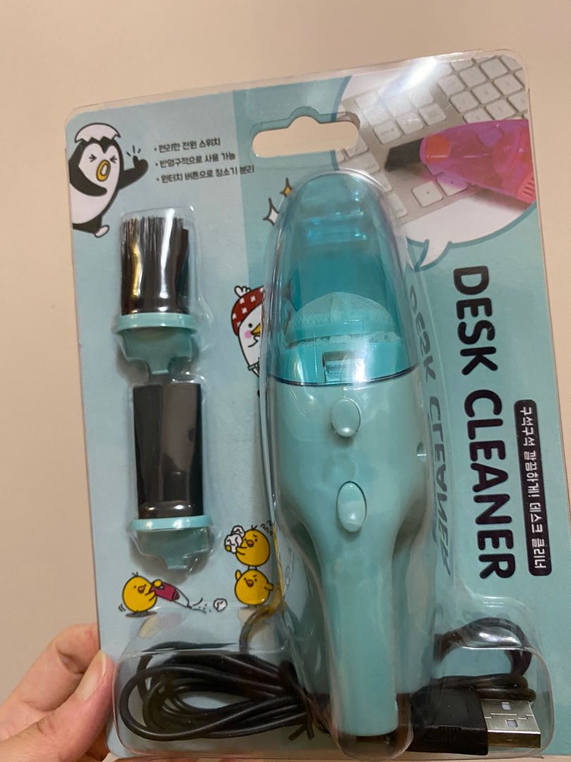 小型desk cleaner 桌面吸塵機, 傢俬＆家居, 家居清潔及護理用品, 清潔工具 - Carousell