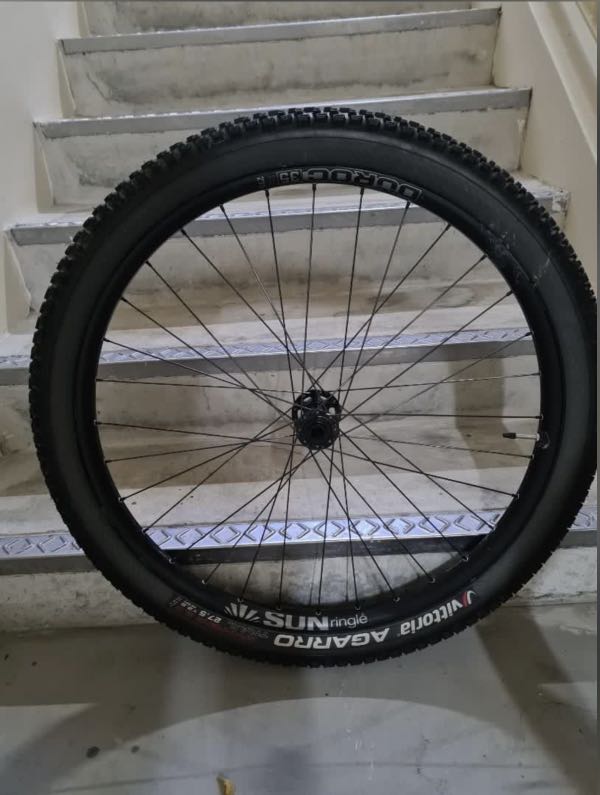 DUROC 35 27.5 Boost wheel set with Koozer BM440 hubs, Sports Equipment ...