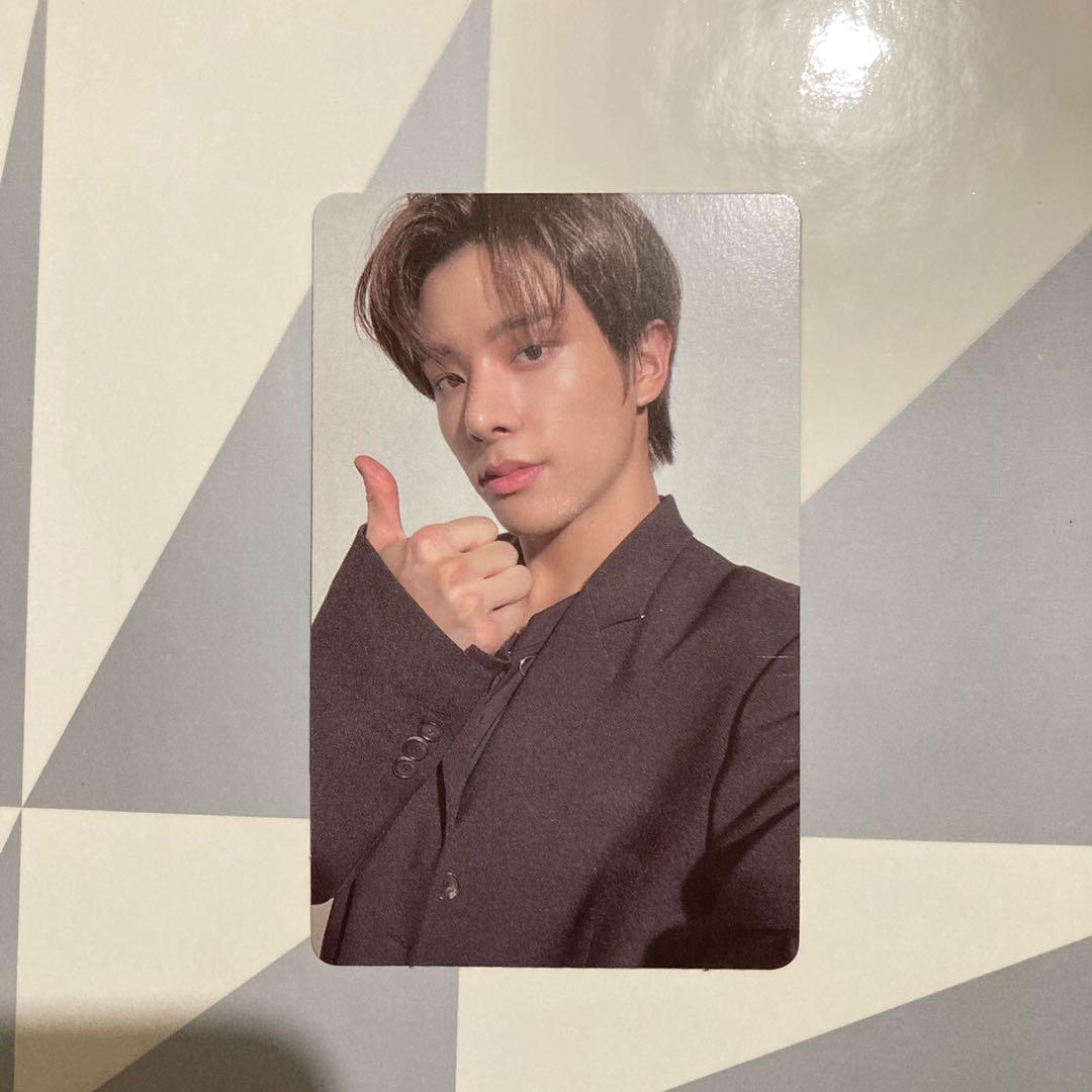 Enhypen Jake Photocard (No Version), Hobbies & Toys, Memorabilia ...
