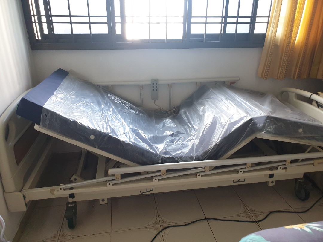 Motorised hospital bed with air mattress, Health & Nutrition, Assistive ...