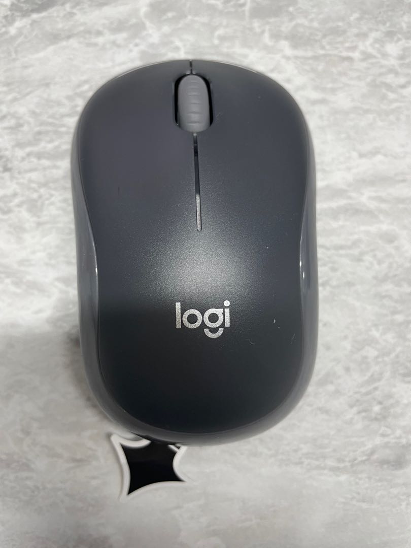 Logi wireless mouse, 電腦＆科技, 電腦周邊及配件, 電腦滑鼠及相關產品 - Carousell
