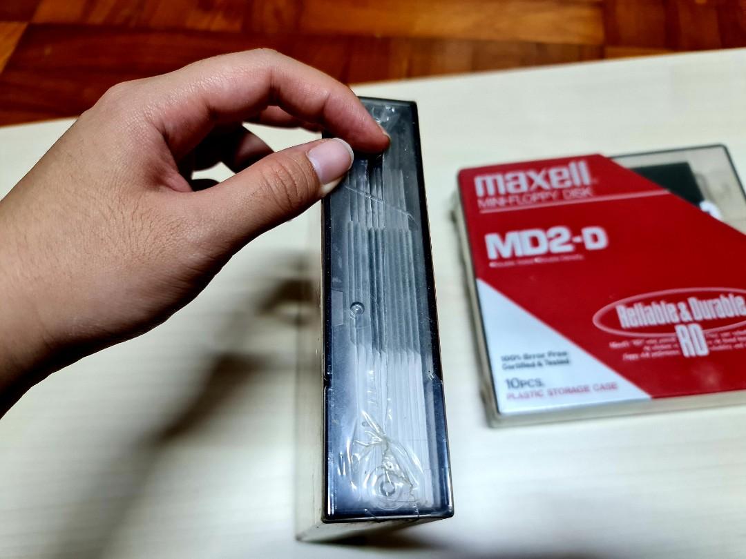 Maxwell MD2-D Mini Floppy Disk x2, Computers & Tech, Parts ...
