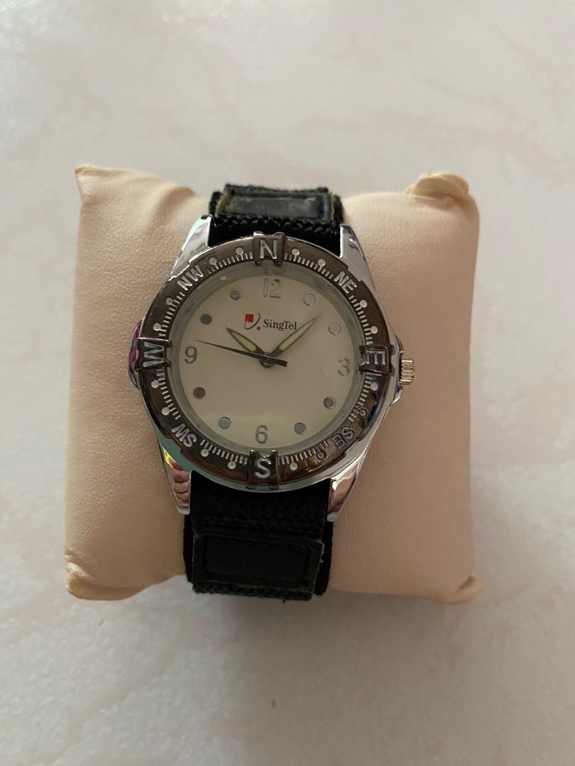 Men Singtel Watch, Luxury, Watches on Carousell