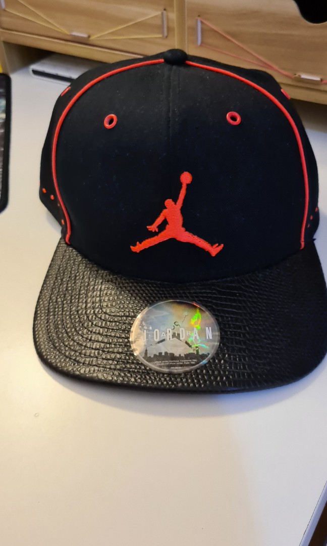 Original Air Jordan Cap, Men's Fashion, Watches & Accessories, Caps ...