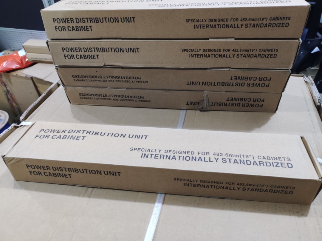 PDU 8 Slot Metal Type Power Distribution Unit for Data Cabinet ...