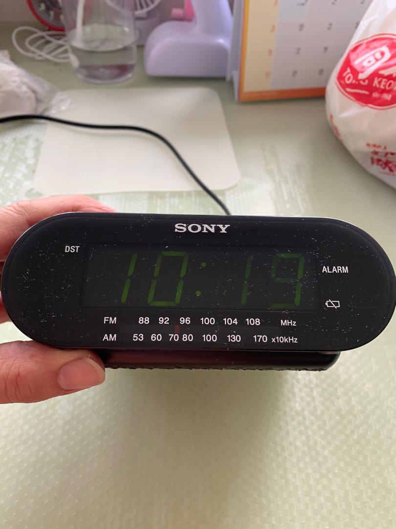 Sony Clock Radio, Furniture & Home Living, Home Decor, Clocks on Carousell
