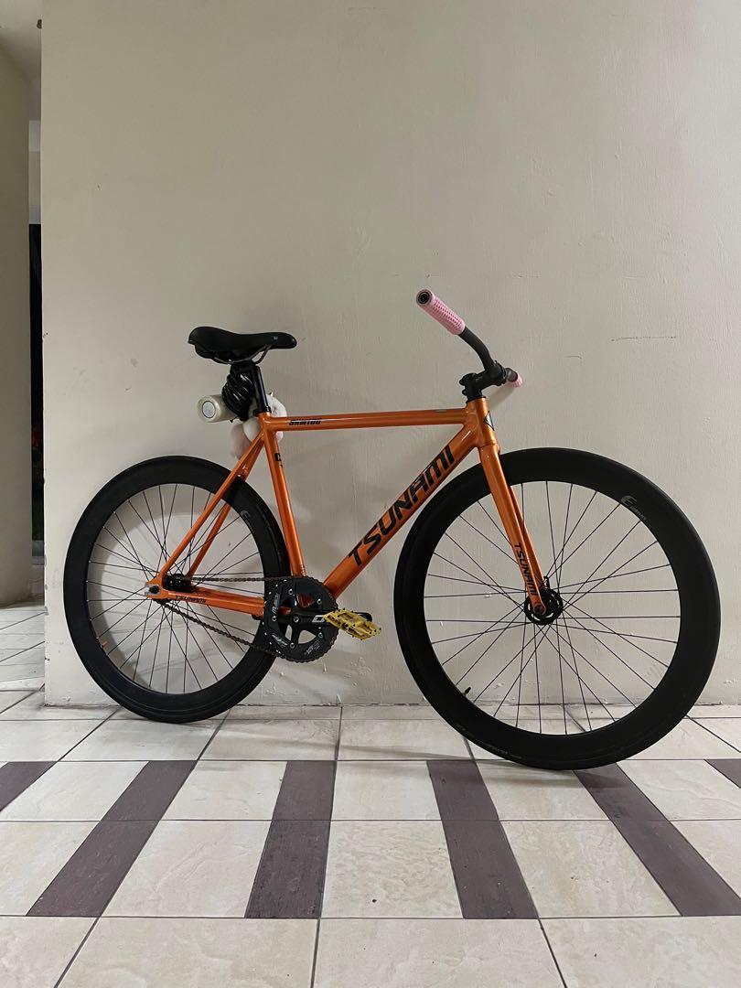 Tsunami fixie, Sports Equipment, Bicycles & Parts, Bicycles on Carousell