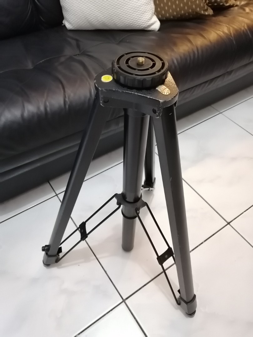 Vintage Linhof Tripod (Made in Germany), Photography, Photography ...