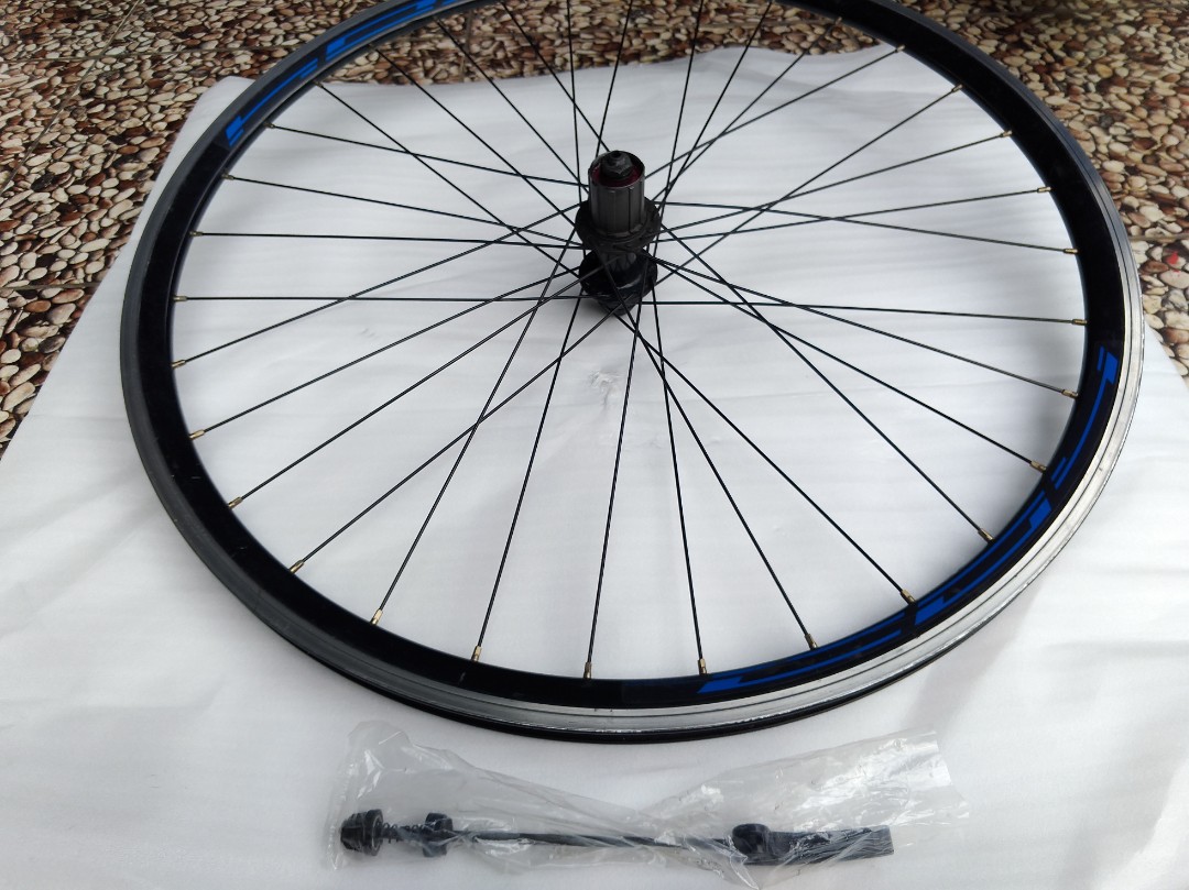 wheel set Alloy Entity bekas Roadbike Polygon Strattos s2 tahun 2021 ...