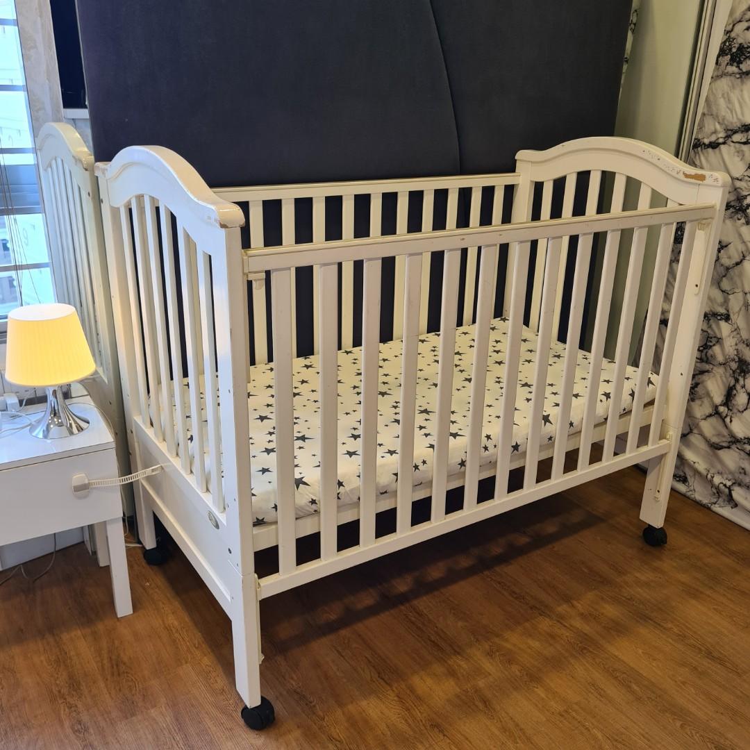 4 in 1 convertible baby cot, Babies & Kids, Baby Nursery & Kids ...