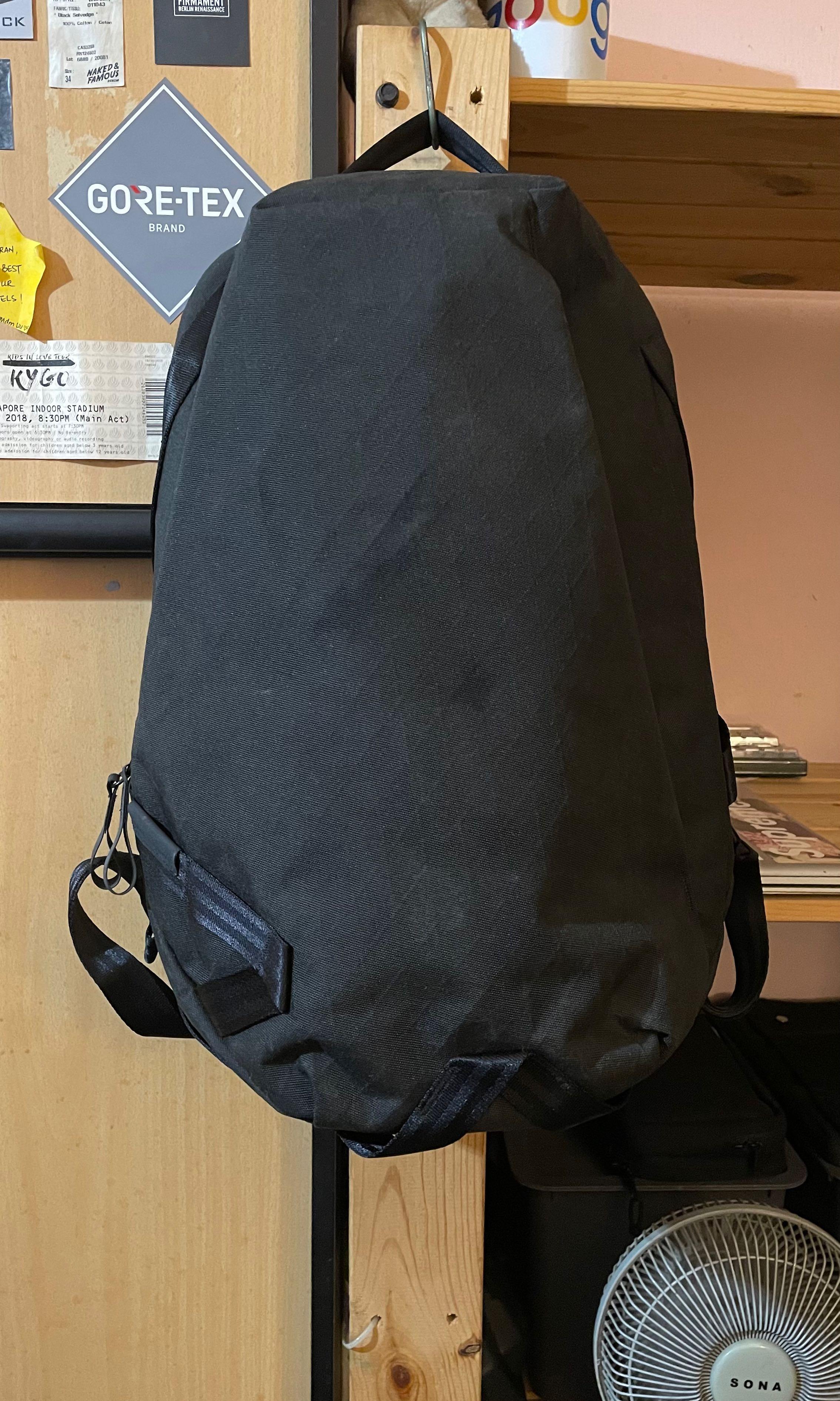 Able Carry Daily Backpack XPAC Deep Black, Men's Fashion, Bags ...