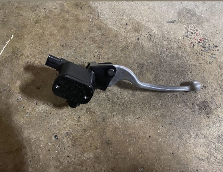 Aerox stock master brake pump, Motorcycles, Motorcycle Accessories on ...