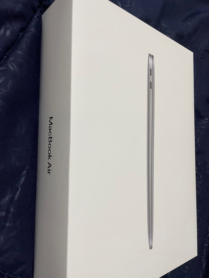 Box - Apple Macbook Air with M1 Chip, Computers & Tech, Laptops ...