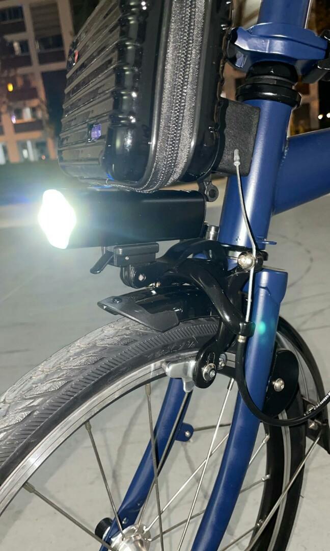 Brompton front light bracket with gopro mount by Aceoffix (Light not ...