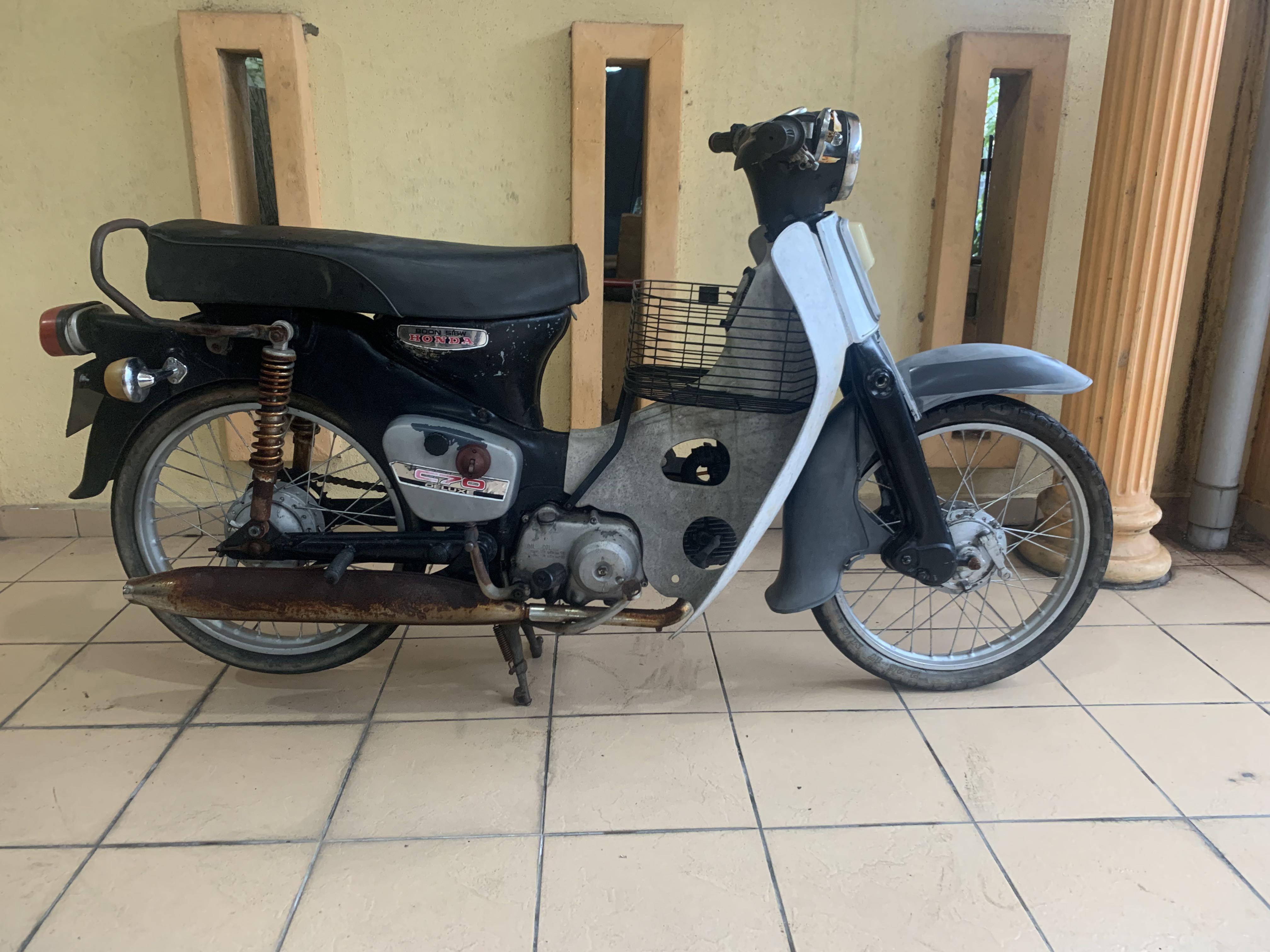 Honda c70 bulat 1973, Motorbikes on Carousell