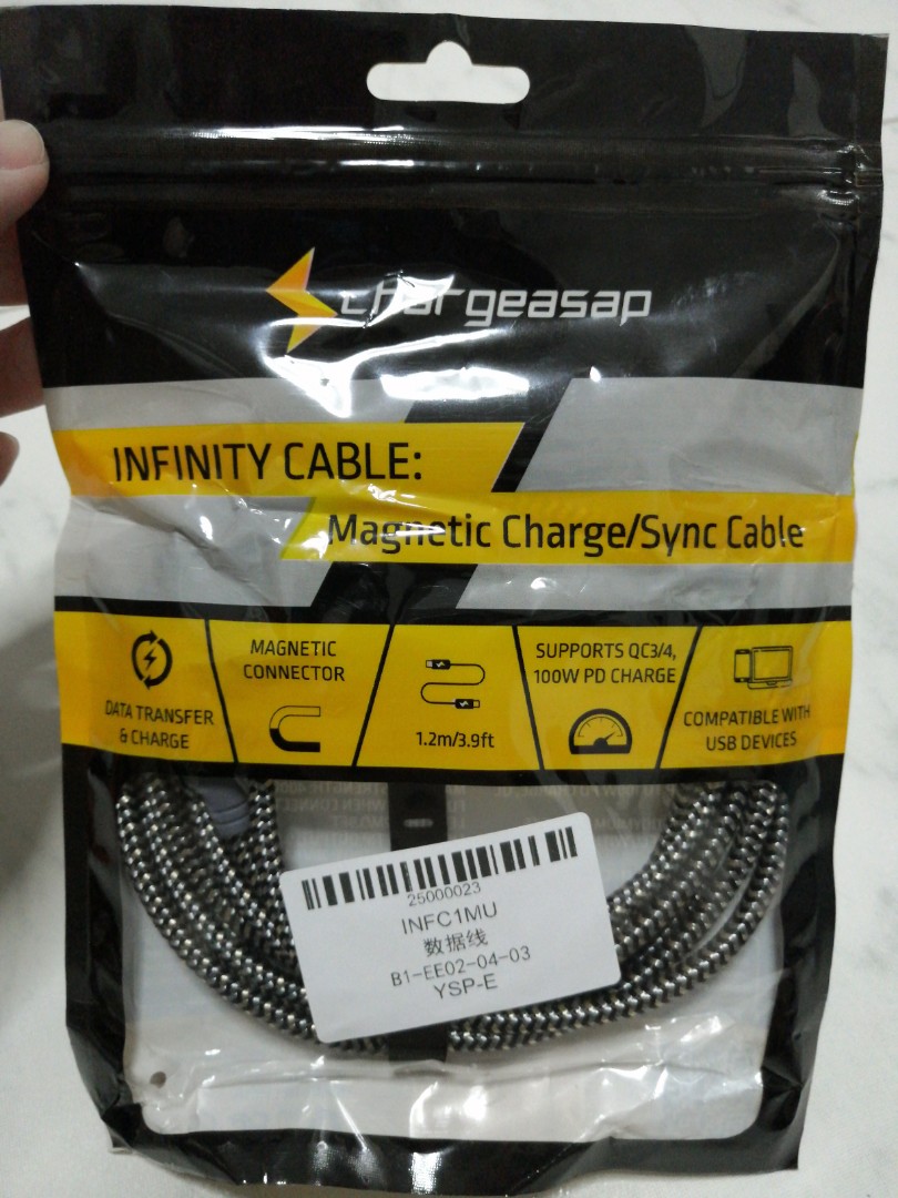 Infinity Cable: 2m Magnetic Charge and Data Transfer PD/Laptop Cable ...