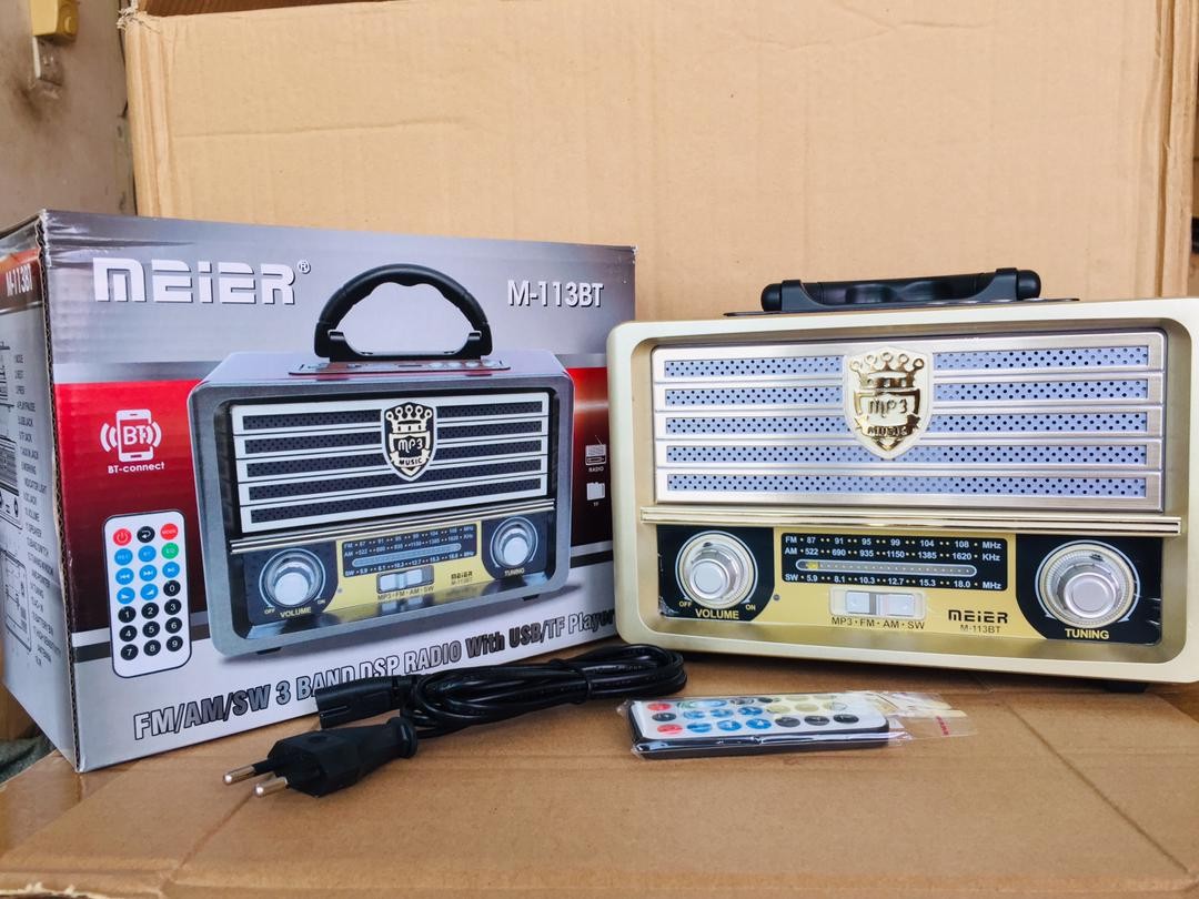 M-113BT MEIER CLASSIC PORTABLE RECHARGEABLE RADIO, Hobbies & Toys, Music & Media, Music ...