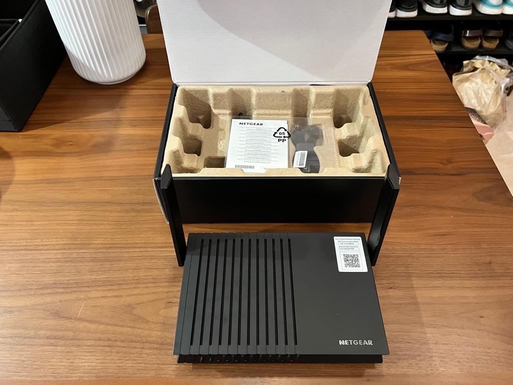 NETGEAR Nighthawk AX1800 5PT 4-Stream WiFi 6 AX Router - RAX20 ...