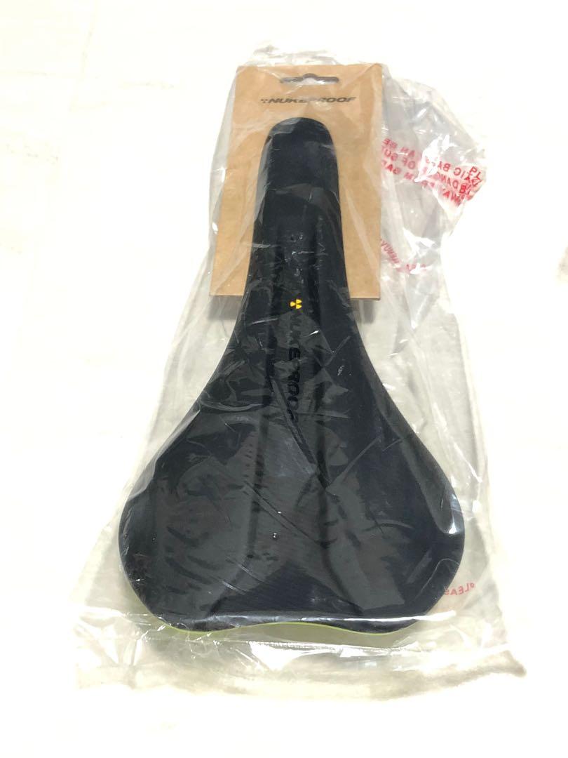 Nukeproof Vector AM Comp Cro-Mo MTB Saddle - BLUE/RED/GREEN/YELLOW/GREY ...