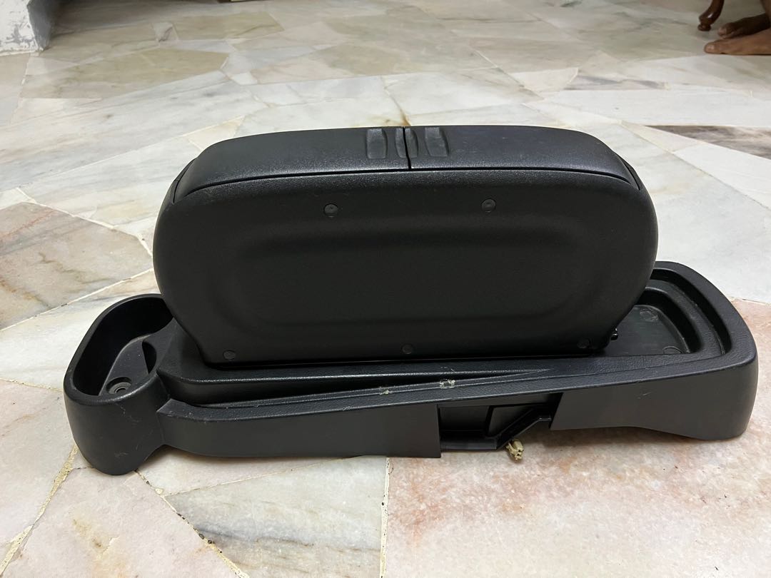 Passo Console Box, Auto Accessories on Carousell