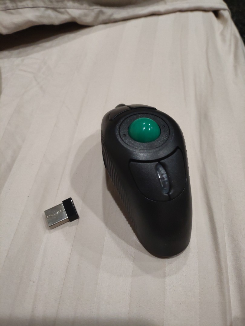Presentation mouse with trackball and scroll wheel and 5 buttons ...