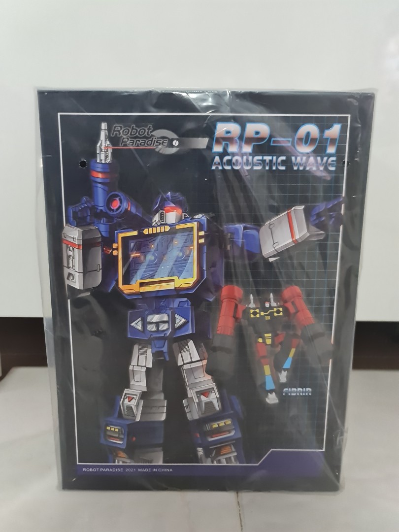 RP-01 Acoustic Wave / Soundwave Decepticon Transformers, Hobbies & Toys ...