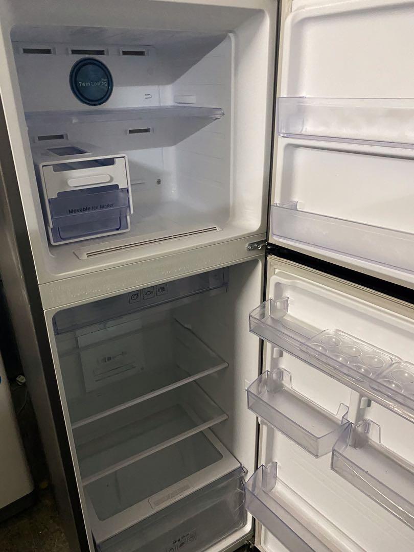 Samsung 321l 2 door fridge / refrigerator, TV & Home Appliances ...