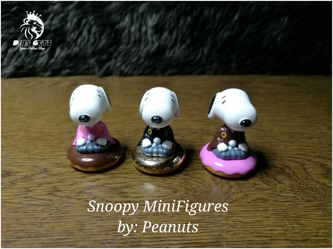 Snoopy Minifigures, Hobbies & Toys, Toys & Games on Carousell