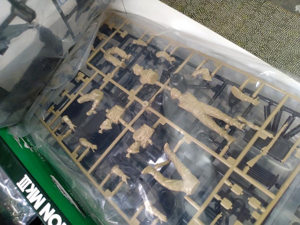 【拼裝模型_軍事】罕有絕版 1/25 田宮 TAMIYA #30614 BRITISH ARMY CENTURION MKIII 英國 百夫長 主戰坦克（全內構，附5兵人）, 興趣及遊戲 ...