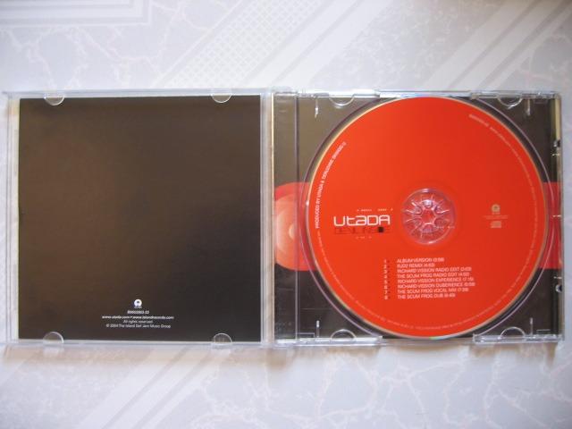 宇多田光 Utada Hikaru - Devil Inside CD Single, 興趣及遊戲, 音樂樂器 & 配件, 音樂與媒體 - CD 及 DVD - Carousell
