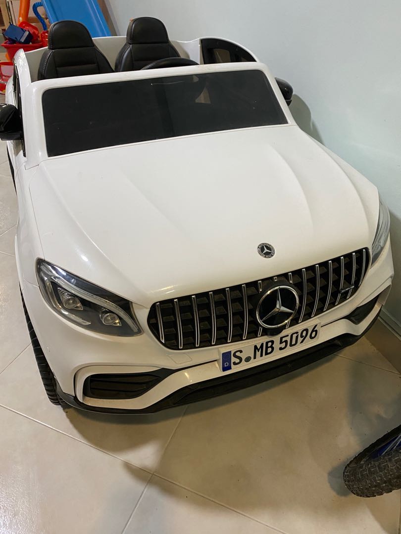 Remote Ctrl Battery Operated Car - Mercedes GLE, Hobbies & Toys, Toys ...