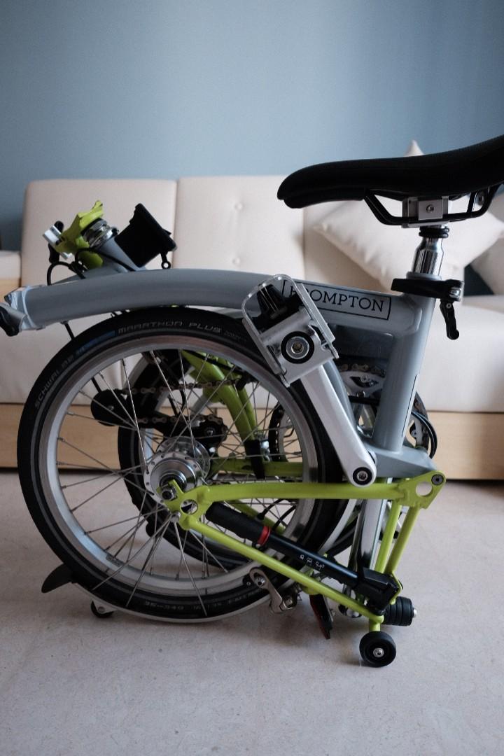 Brompton rare lime green and Grey bike, Sports Equipment, Bicycles ...