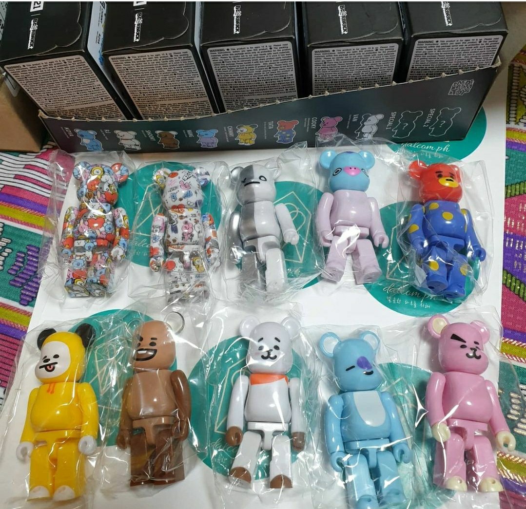 BT21 BEARBRICK SET SEALED, Hobbies & Toys, Memorabilia & Collectibles ...
