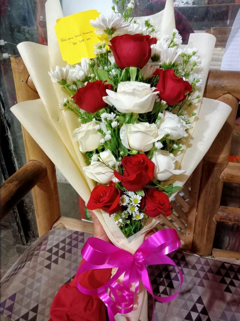 buket bunga mawar