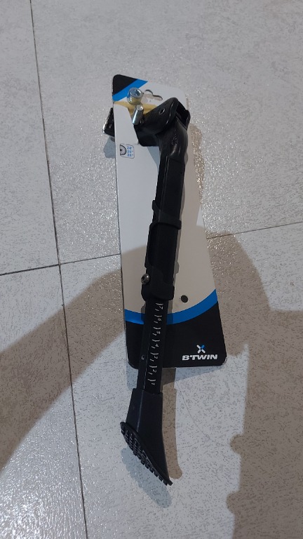 Decathlon Central Bike Stand 500, Sports Equipment, Bicycles & Parts ...