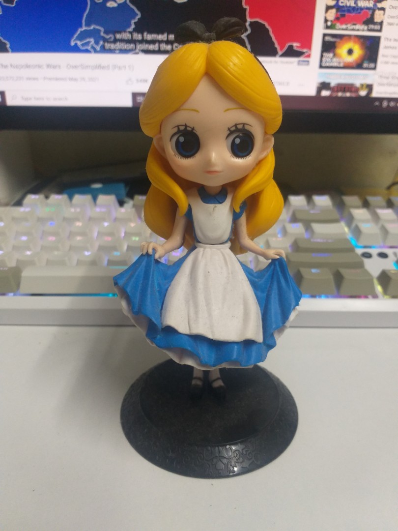 Disney Qposket Alice in Wonderland, Hobbies & Toys, Toys & Games on ...