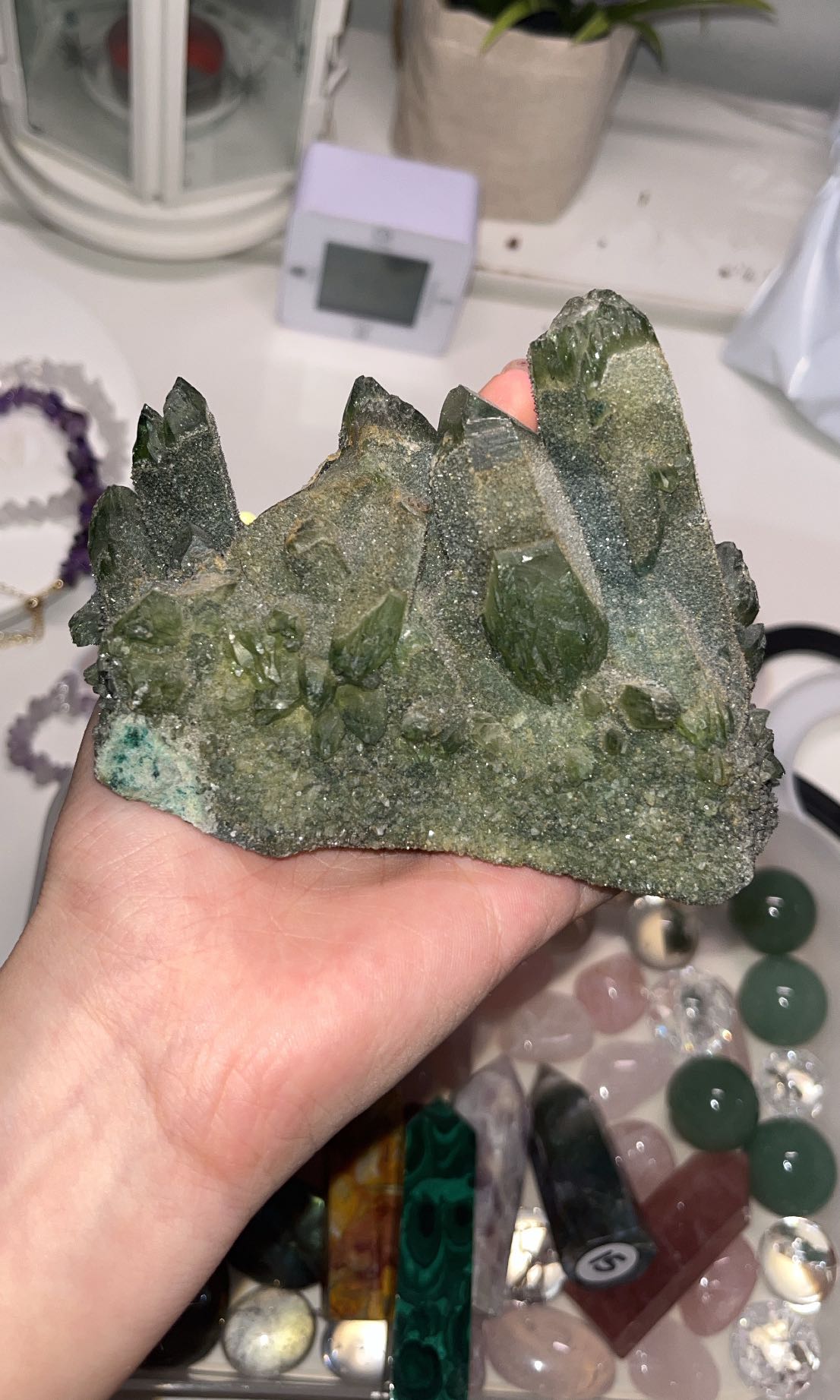 green quartz cluster, Women's Fashion, Jewelry & Organisers, Precious ...