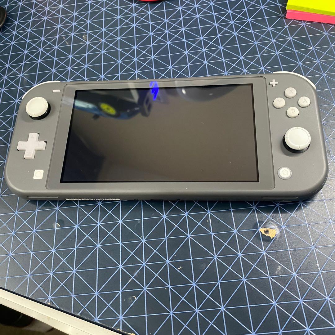 Grey Nintendo Switch lite in excellent condition, Video Gaming, Video ...