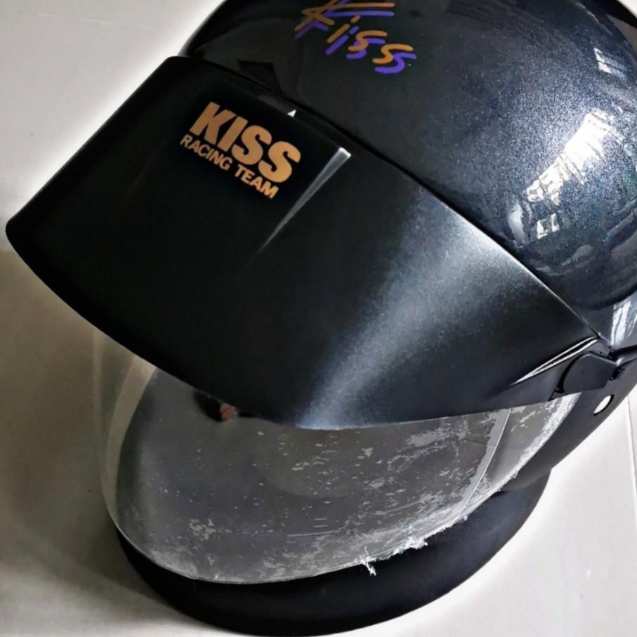 Kiss Helmet, Motorcycles, Motorcycle Accessories on Carousell
