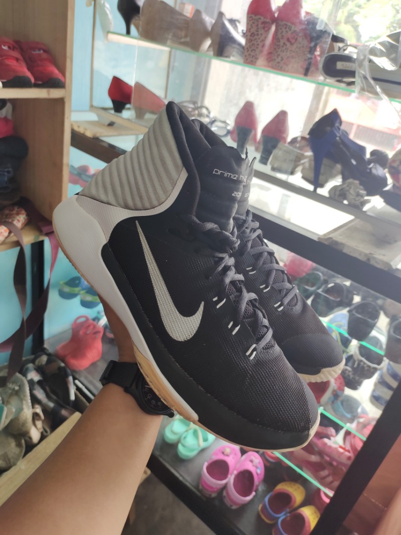 Nike prime hyper DF, Men's Fashion, Footwear, Sneakers on Carousell