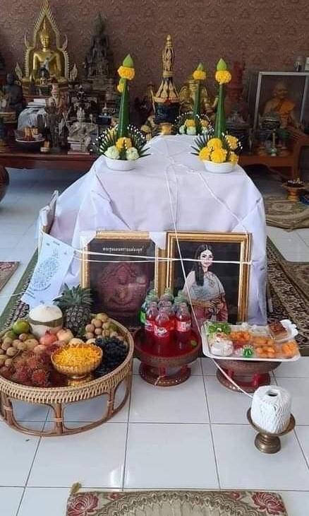 Phra khun paen Mae nong nuch, Hobbies & Toys, Memorabilia & Collectibles, Religious Items on ...