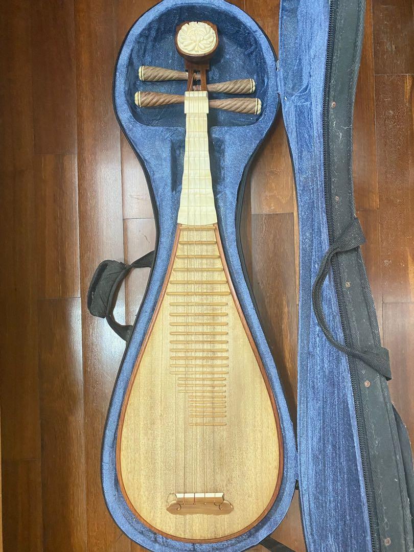 PIPA 琵琶 (Red Wood 红木) Beijing, Hobbies & Toys, Music & Media, Musical ...
