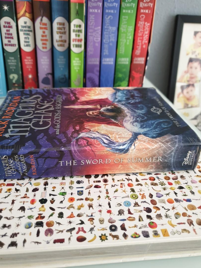 Rick Riordan Magnus Chase and the Gods of Asgard. The Sword of Summer ...