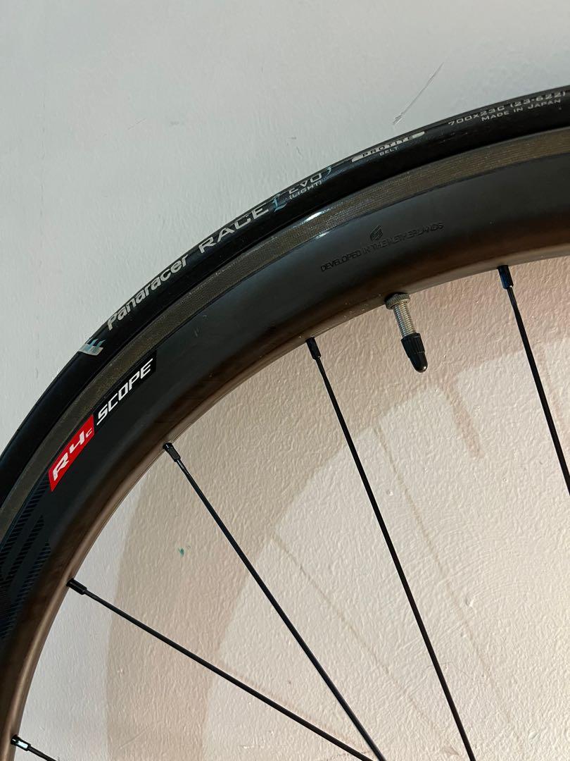 Scope R4 carbon ceramic wheelset 2020, Sports Equipment, Bicycles ...