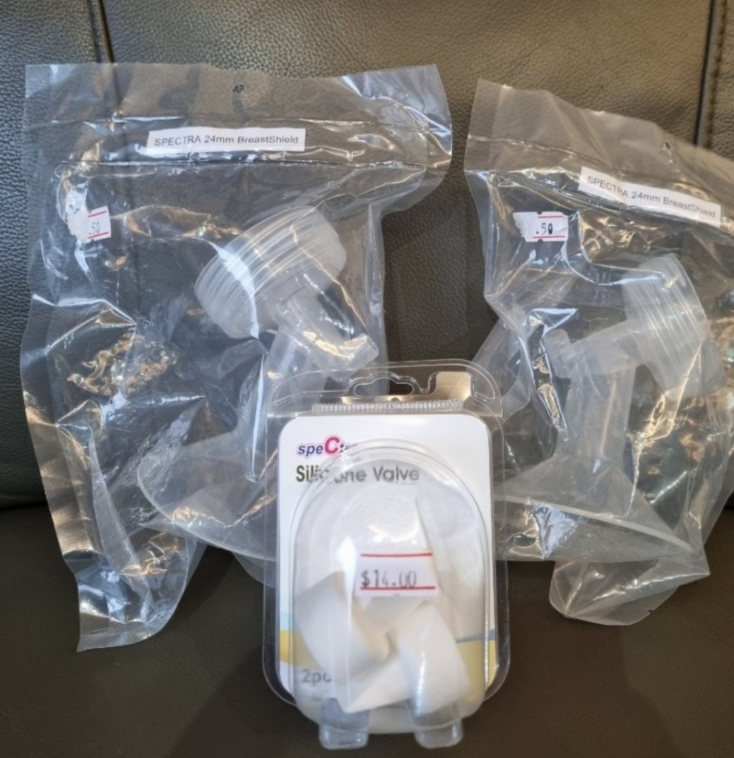 SpeCtra 24mm Breast Shield + Silicone Valve, Babies & Kids, Nursing ...